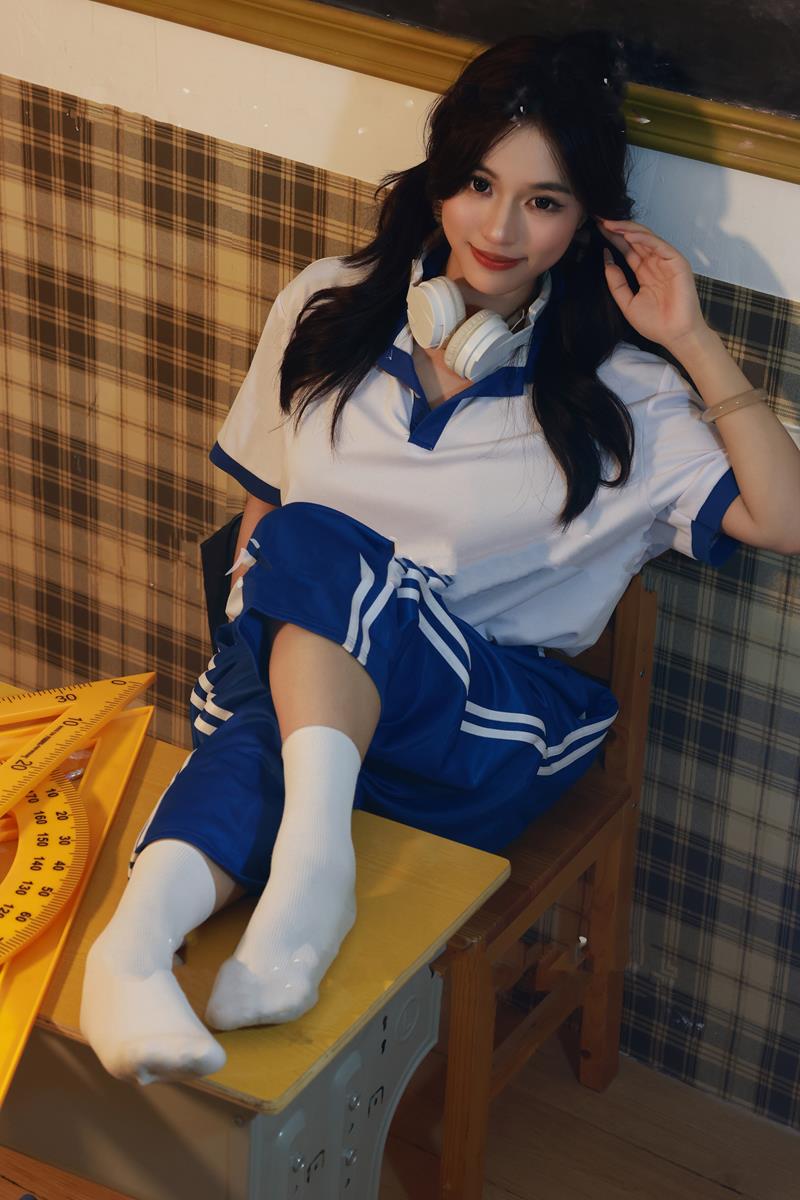 织梦映像 新品学生时代完整版 学生服白棉袜脏脚底[335P/1V/4.58GB] - 图火火