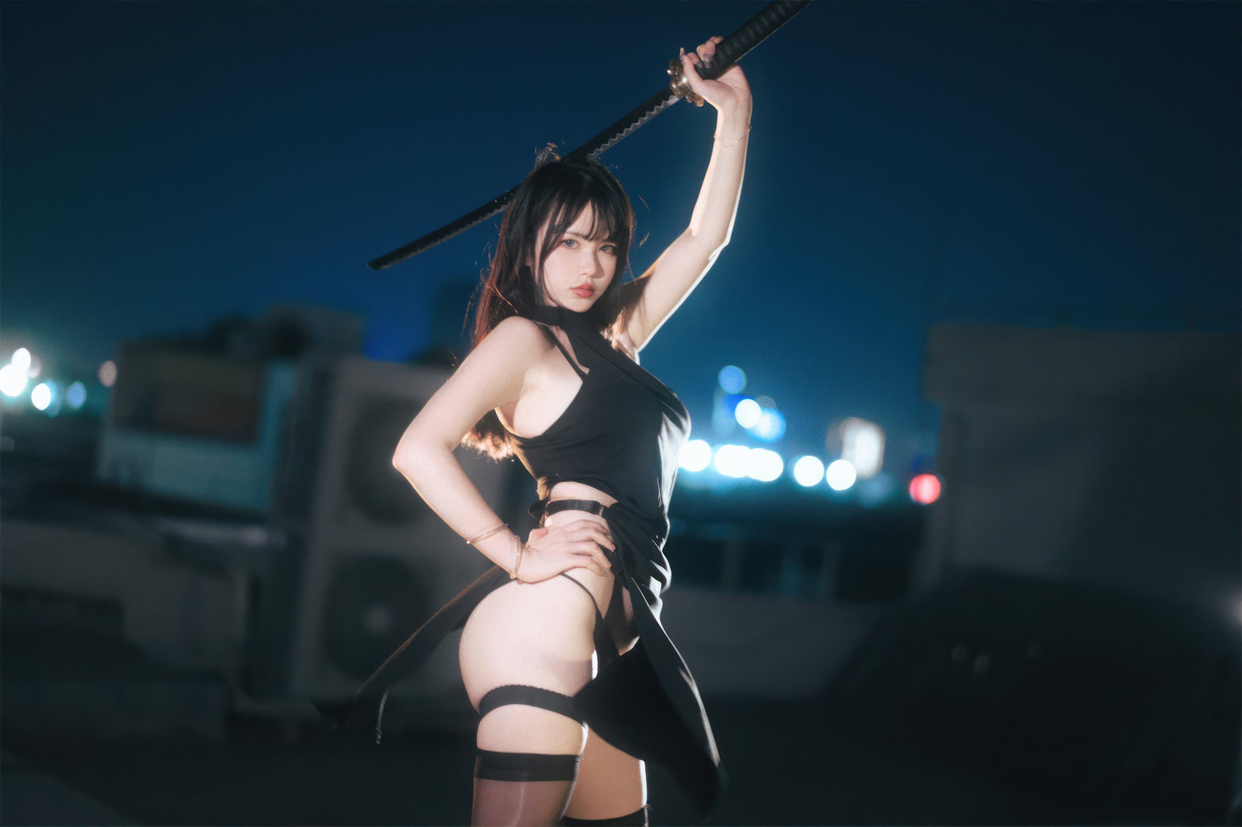 Tina很妖孽呀 - 战斗服旗袍[32P/283MB] - 图火火