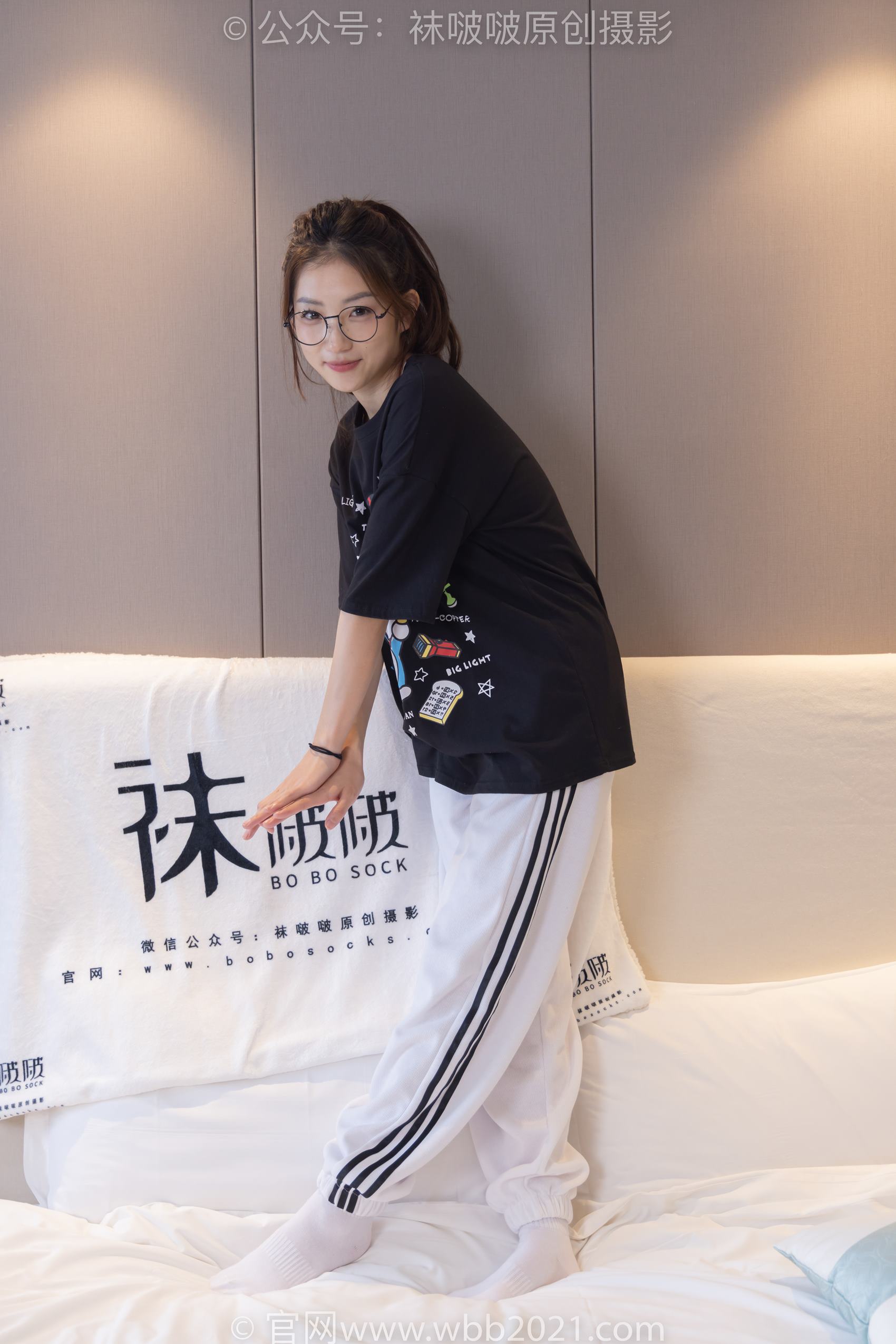 [BoBoSocks袜啵啵]NO.382 小沫-板鞋、白棉袜[143P/1V/5.58GB] - 图火火