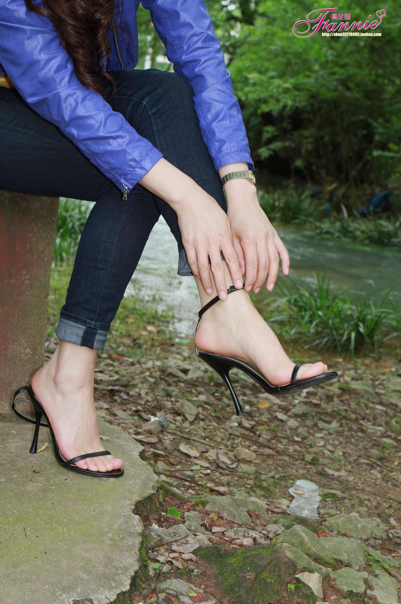 Fannie芬妮每足园 No.589 在水一方1[53P/158MB] - 图火火