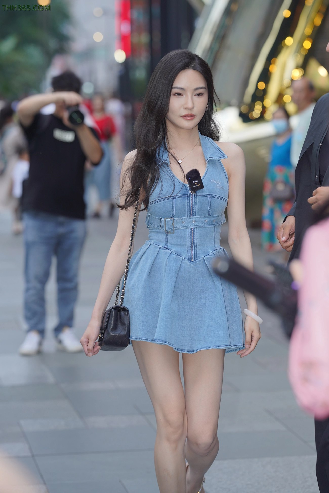 精选街拍作品 NO.4549 牛仔短裙高挑靓丽[71P/194MB] - 图火火