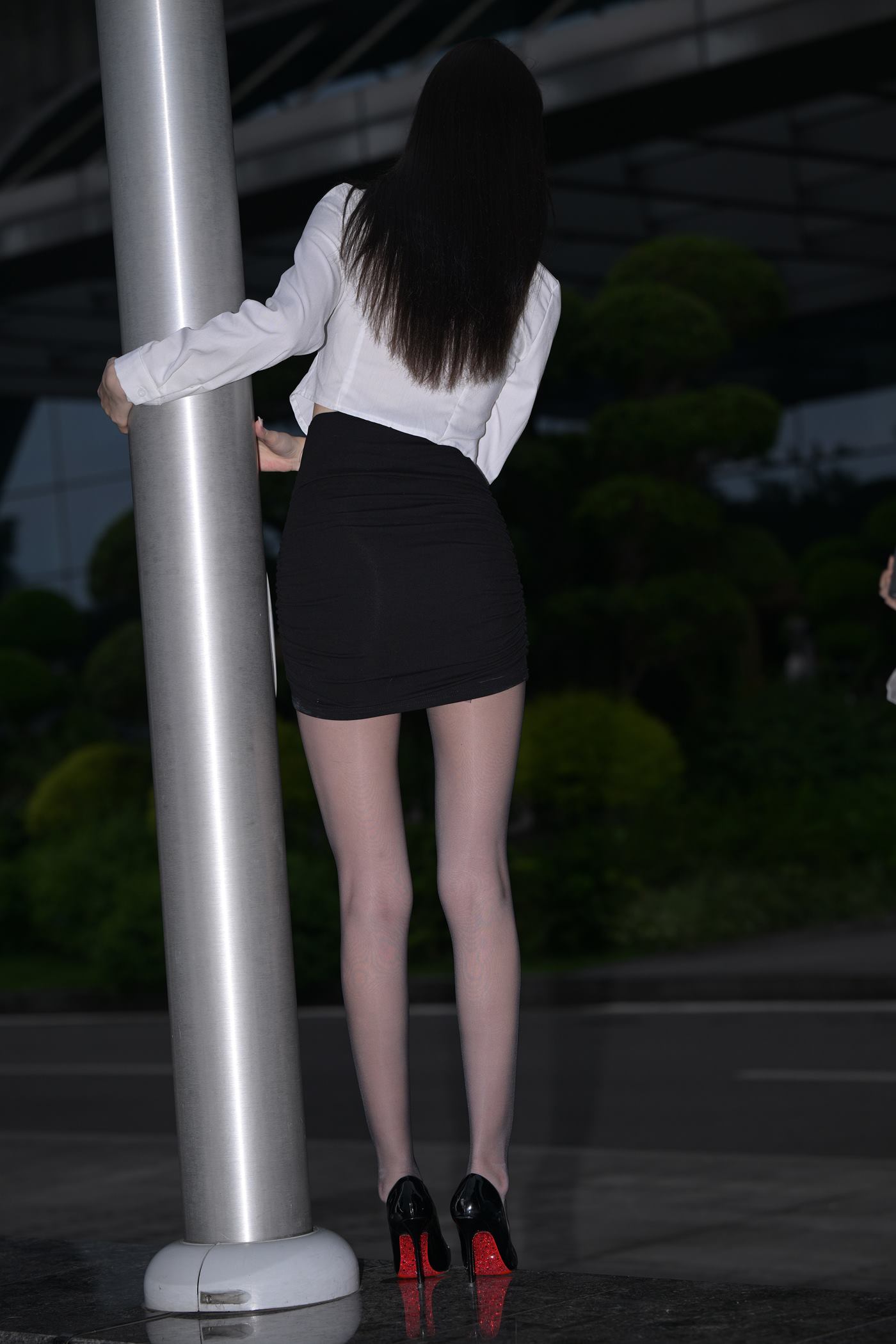 精选街拍作品 NO.4878 一始街拍作品 - 黑白搭配通勤风[115P/210MB] - 图火火