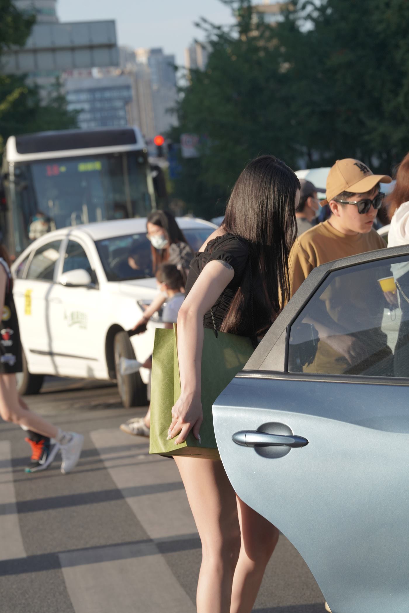 精选街拍作品 NO.4893 精致女神[102P/262MB] - 图火火