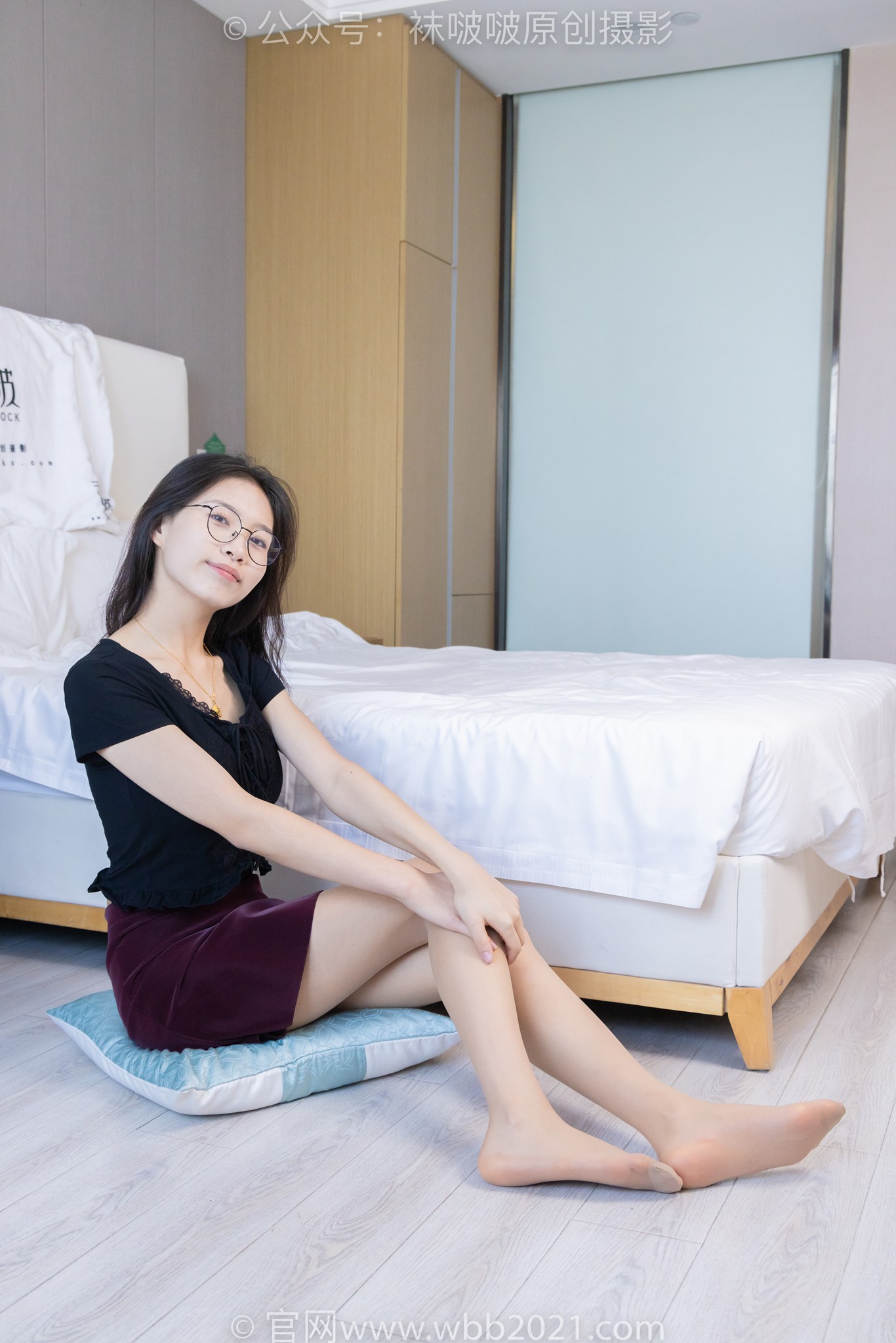 袜啵啵554期芝士-平底鞋、薄肉丝（脚尖加固款）、裸足[142P/1V/6.79G] - 图火火